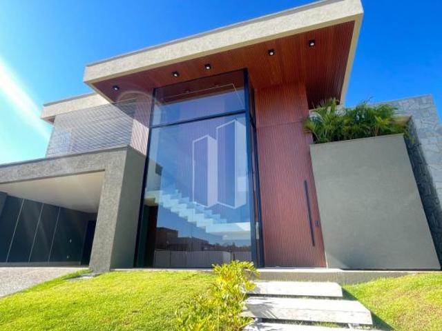 Sobrado de esquina com 369 m², 4 suítes e lazer completo no Jardins França