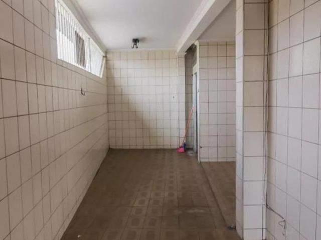 Sobrado de Esquina à Venda em Guarulhos Próximo ao Shopping Maia