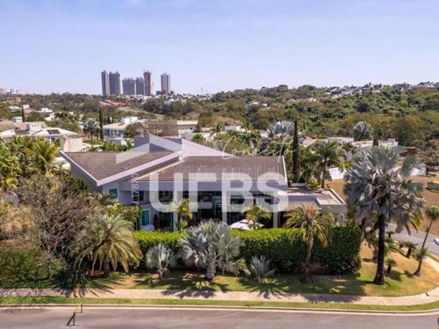 Sobrado de Esquina – Alphaville Ipês | Luxo, Exclusividade e Conforto