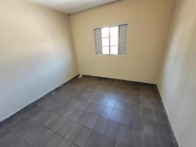 Sobrado de esquina divido em 3 casas à venda no Parque Marajoara, Santo André/SP