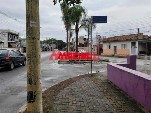Sobrado de Esquina, Moradia e Comércio, Monte Castelo