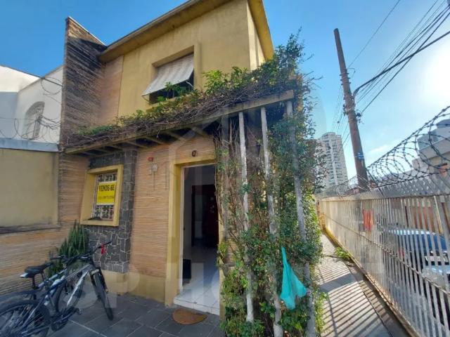 Sobrado de esquina para venda e locação, 4 quartos, 2 vagas, Vila Clementino