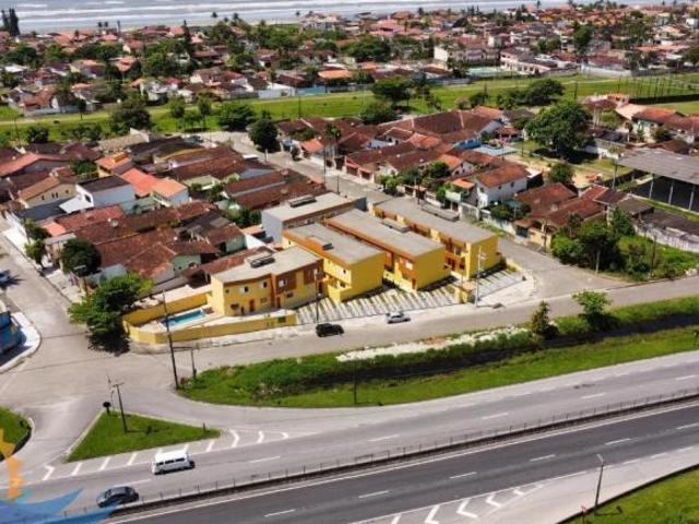 Sobrado de Luxo em Condomínio à Venda em Itanhaém SP! 2 quartos, 2 suítes, 1 sala, 1 vaga, 70m² Ba