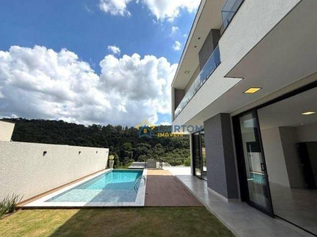 Sobrado de Luxo em Condomínio Fechado – Atibaia