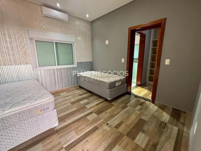 Sobrado de Luxo Locação Alphaville Nova Esplanada 3 4 suítes 360 m²