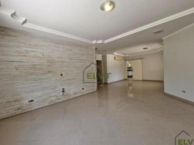 Sobrado de Luxo no Adalgisa Osasco | 4 Quartos, Piscina e 6 Vagas