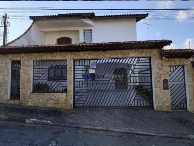 Sobrado de Luxo no Jardim Santa Mena Espaço Gourmet e Suíte Master