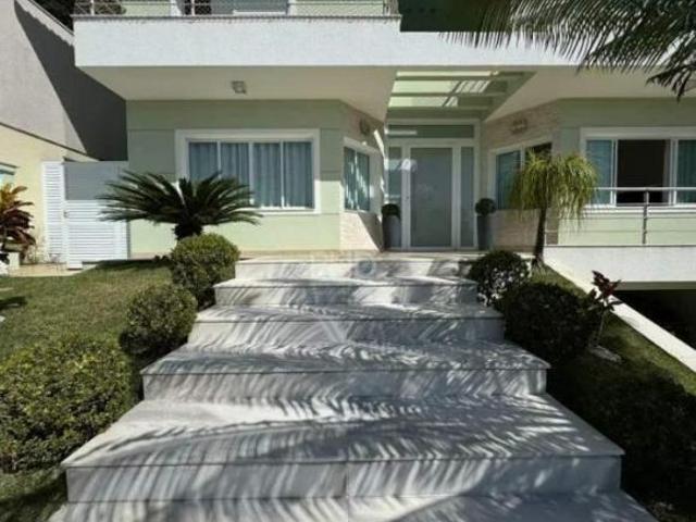 Sobrado de Luxo no Swiss Park SBC – 4 Suítes, Piscina e Espaço Gourmet | 423m² de Sofisticação