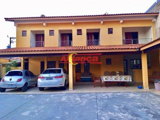 Sobrado de Luxo: Viva o Sonho da Casa Própria!