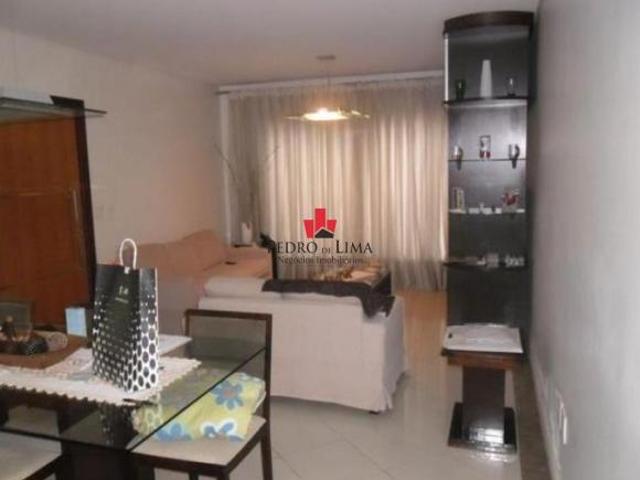 Sobrado de Vila 4 dormitórios, 4 vagas, 290 m², Tatuapé