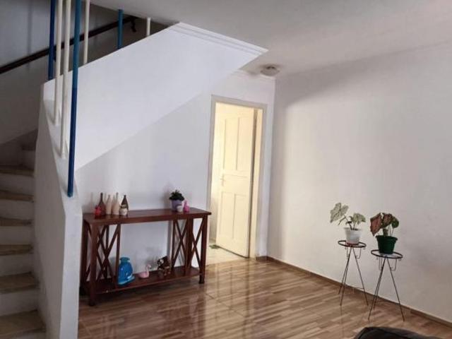 Sobrado de vila à venda na Vila Leopoldina São Paulo SP com 2 dormitórios, 2 vagas de garagem e 81m²