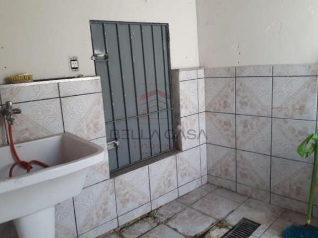 Sobrado de vila em frente ao metrô Bresser
