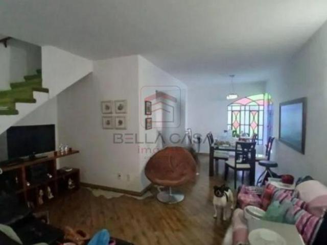 Sobrado de Vila no Ipiranga a venda
