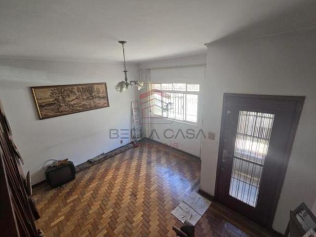 Sobrado de vila na região do Belenzinho