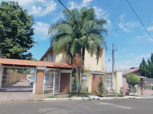 Sobrado de 02 dormitórios em condomínio fechado, bairro Niteroi, Canoas
