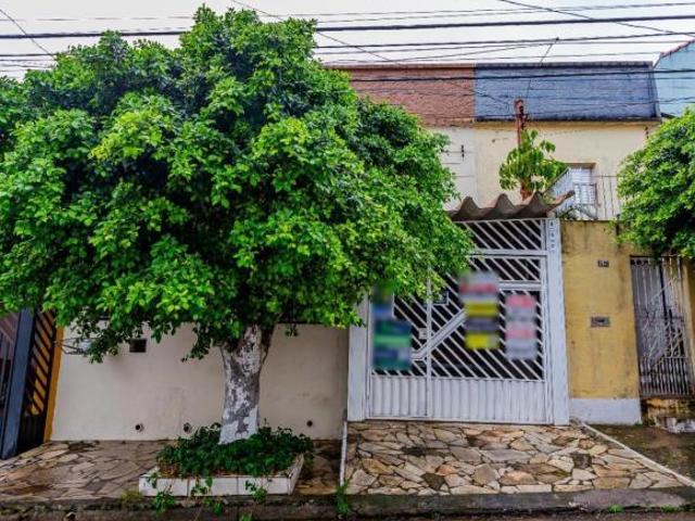 Sobrado de 140 m², 3 quartos em Vila Linda, Santo André