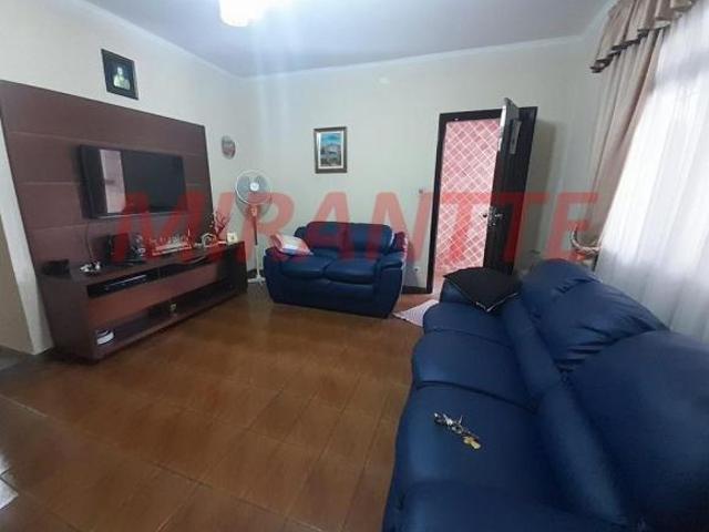 Sobrado de 140m² com 2 quartos