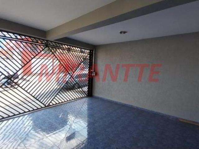 Sobrado de 141m² com 4 quartos