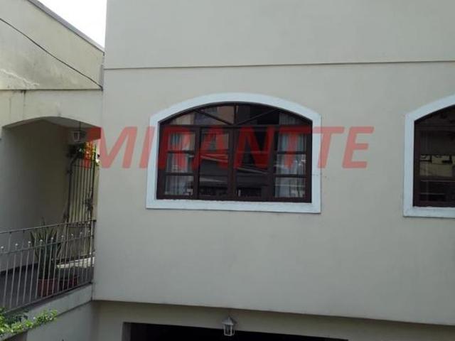 Sobrado de 142m² com 2 quartos
