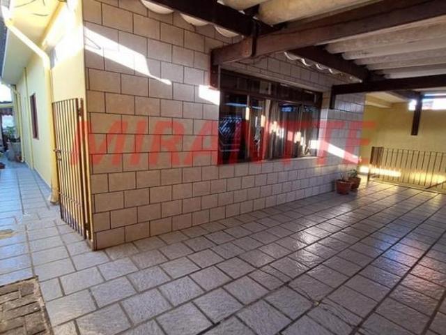 Sobrado de 144m² com 5 quartos