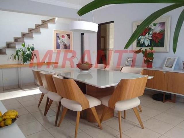 Sobrado de 146m² com 3 quartos