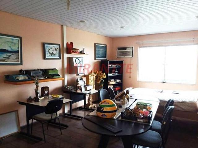 Sobrado de 150m² com 4 quartos