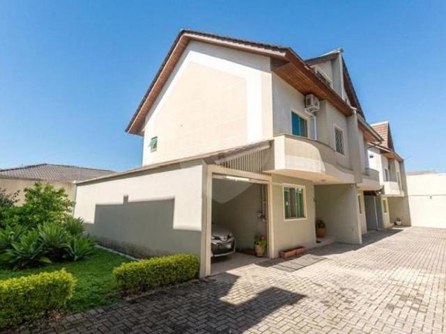 Sobrado de 150m² a venda no Bacacheri