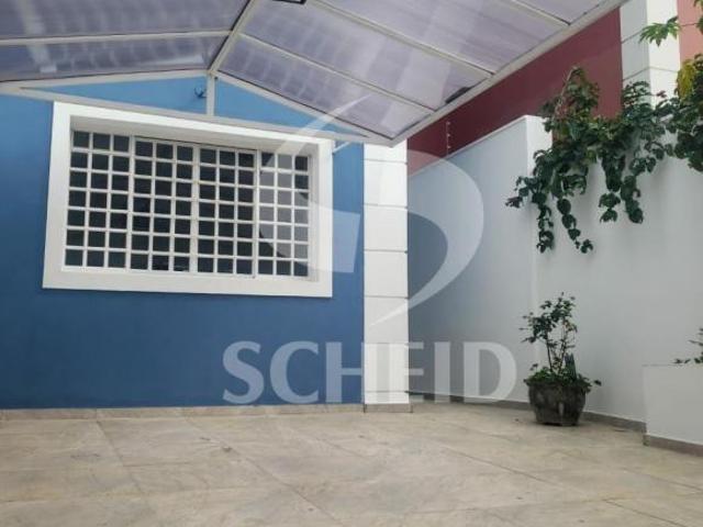 Sobrado de 157m² com 3 dormitórios sendo 1 suíte localizado no Jardim Prudência