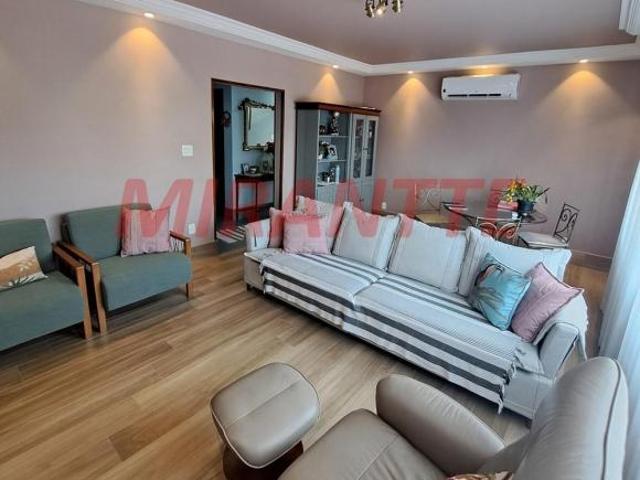 Sobrado de 156m² com 3 quartos