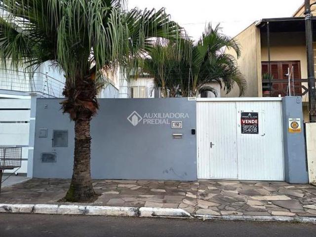 Sobrado de 160 m² com 3 dormitórios sendo 1 suíte no bairro Harmonia