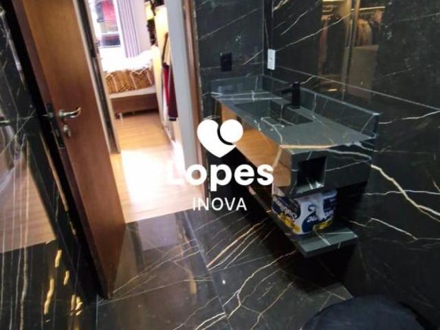 Sobrado de 160m² com Quintal no Bairro Augusta – Espaço e Conforto!