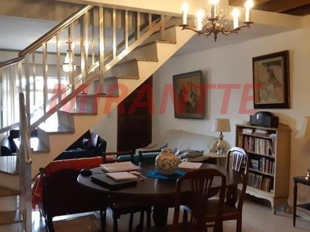 Sobrado de 160m² com 3 quartos