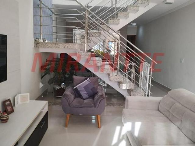 Sobrado de 167m² com 3 quartos