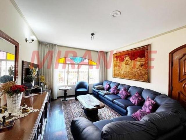 Sobrado de 167m² com 3 quartos