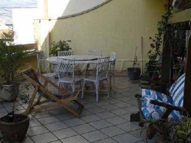 Sobrado de 173m² com 5 quartos