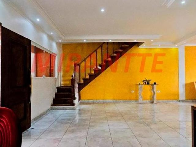 Sobrado de 171m² com 3 quartos