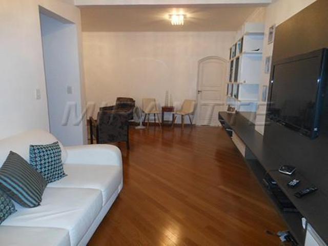 Sobrado de 171m² com 4 quartos