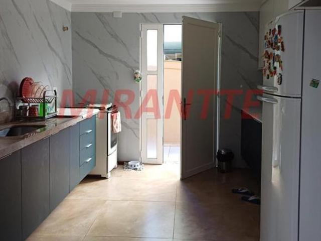 Sobrado de 172m² com 3 quartos