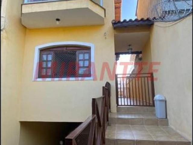 Sobrado de 177m² com 3 quartos