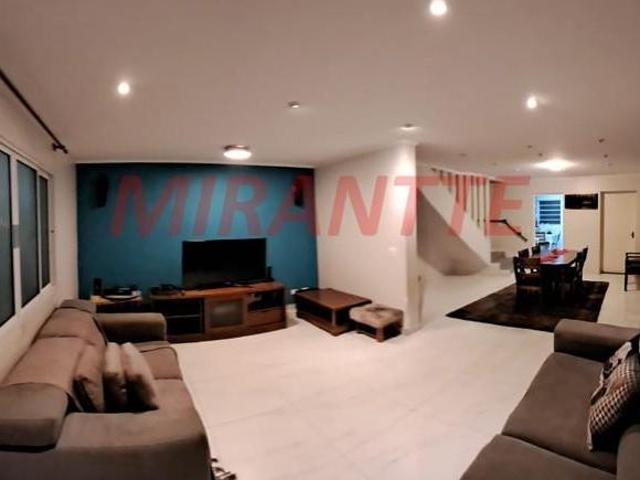 Sobrado de 175m² com 3 quartos