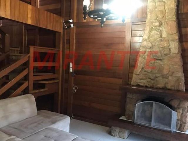 Sobrado de 175m² com 6 quartos