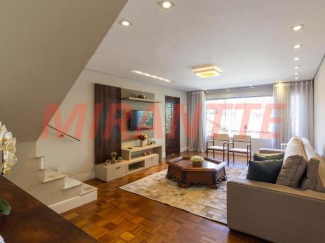 Sobrado de 176m² com 3 quartos