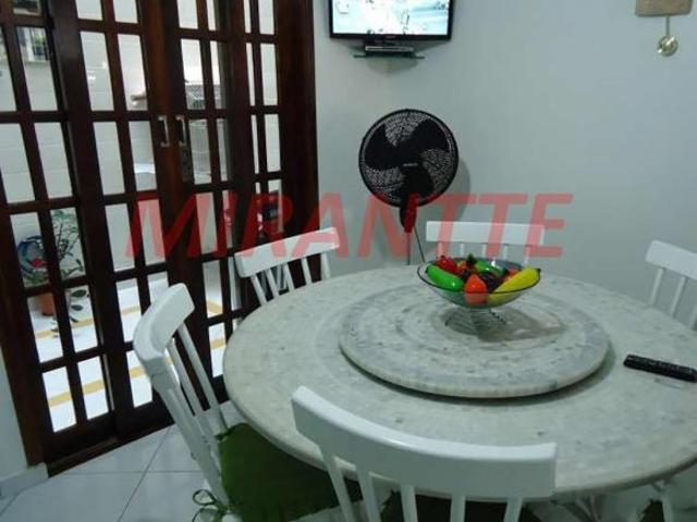 Sobrado de 178m² com 3 quartos