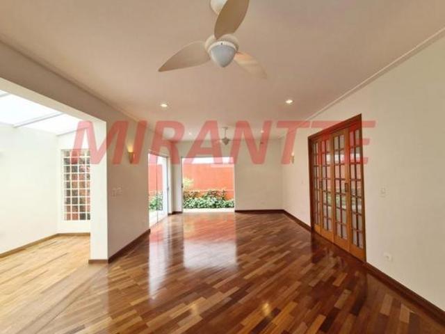 Sobrado de 179m² com 3 quartos