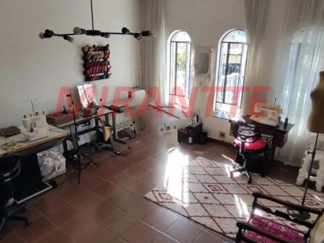 Sobrado de 180m² com 3 quartos