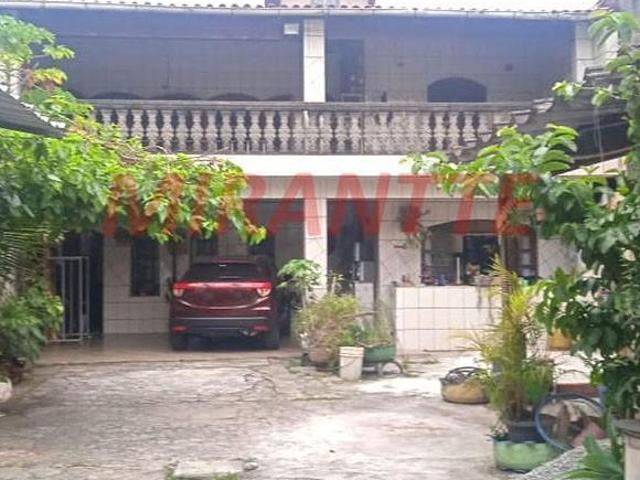 Sobrado de 180m² com 2 quartos