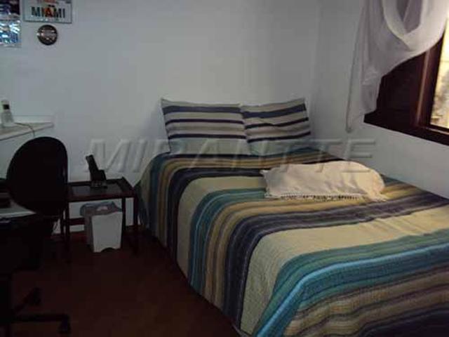 Sobrado de 180m² com 3 quartos