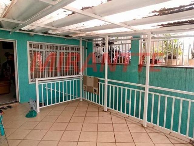 Sobrado de 180m² com 3 quartos