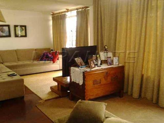 Sobrado de 180m² com 3 quartos