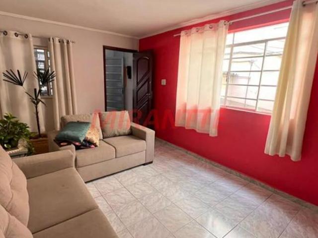 Sobrado de 180m² com 3 quartos